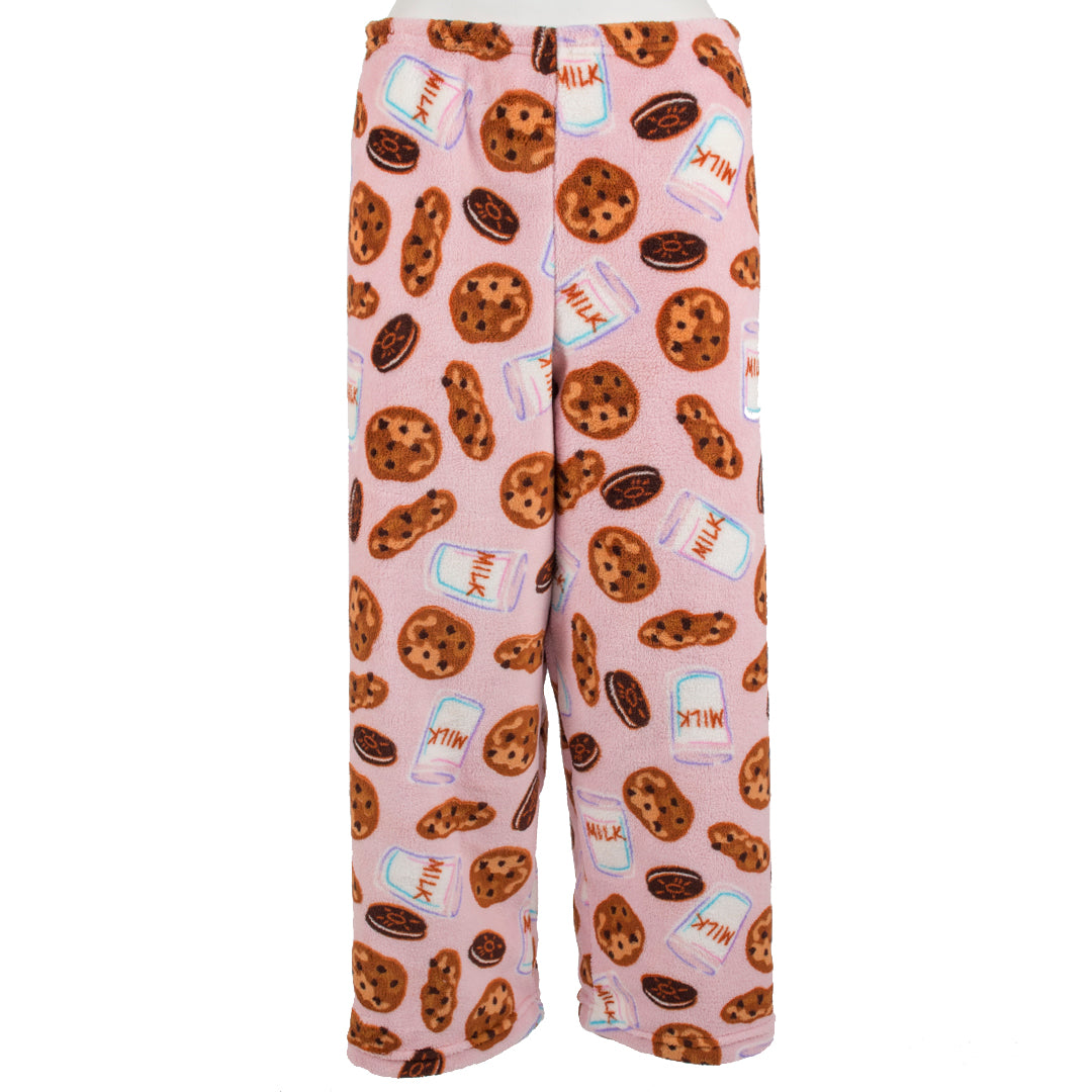 Milk n Cookies Lounge – Denny's X Lester's